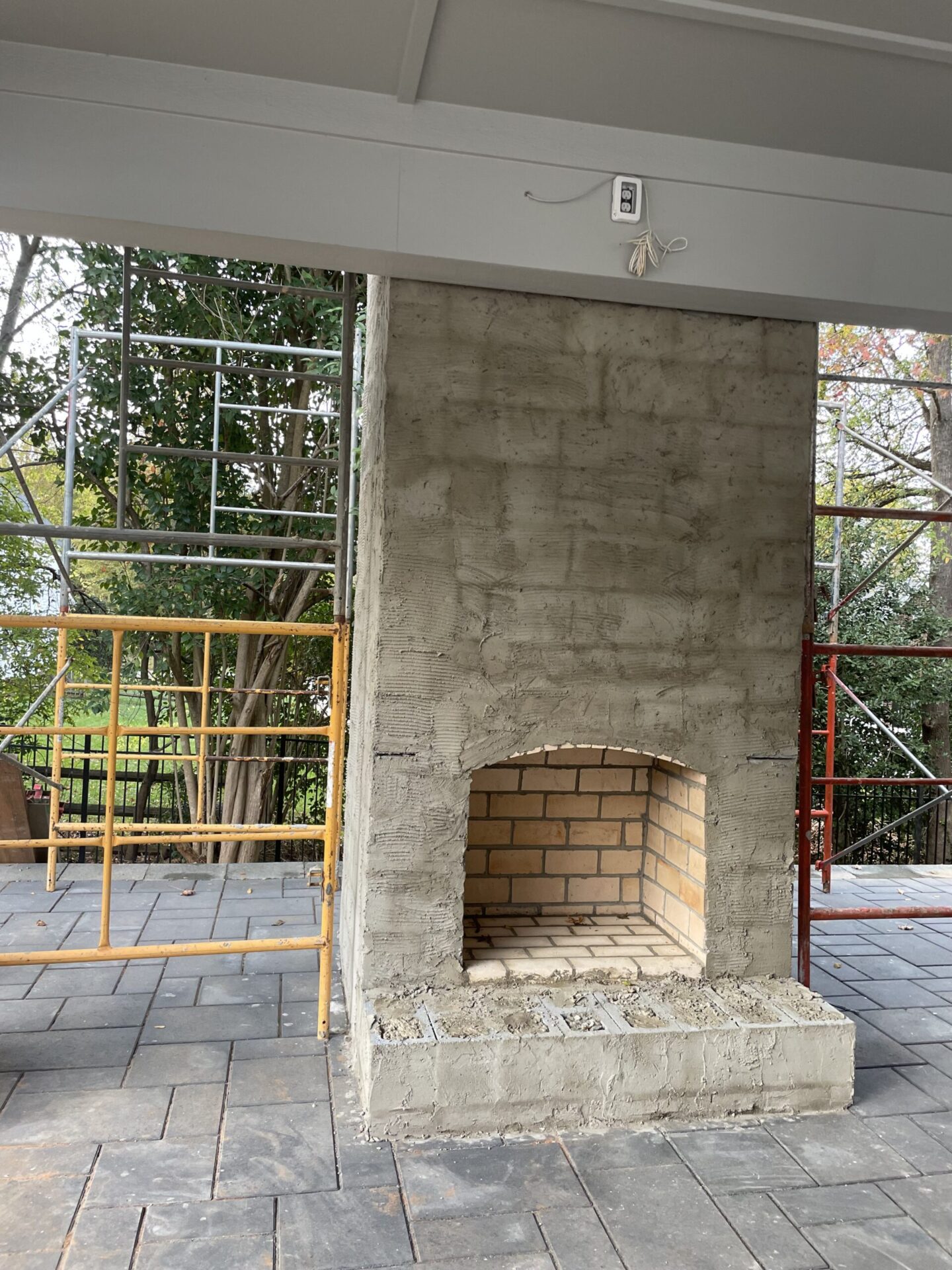 Hardscapes – Castle Gate Group